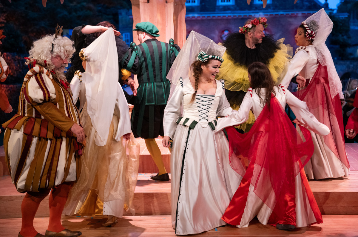 A cheerful and entertaining performance of Verdi’s late comedy amidst ...