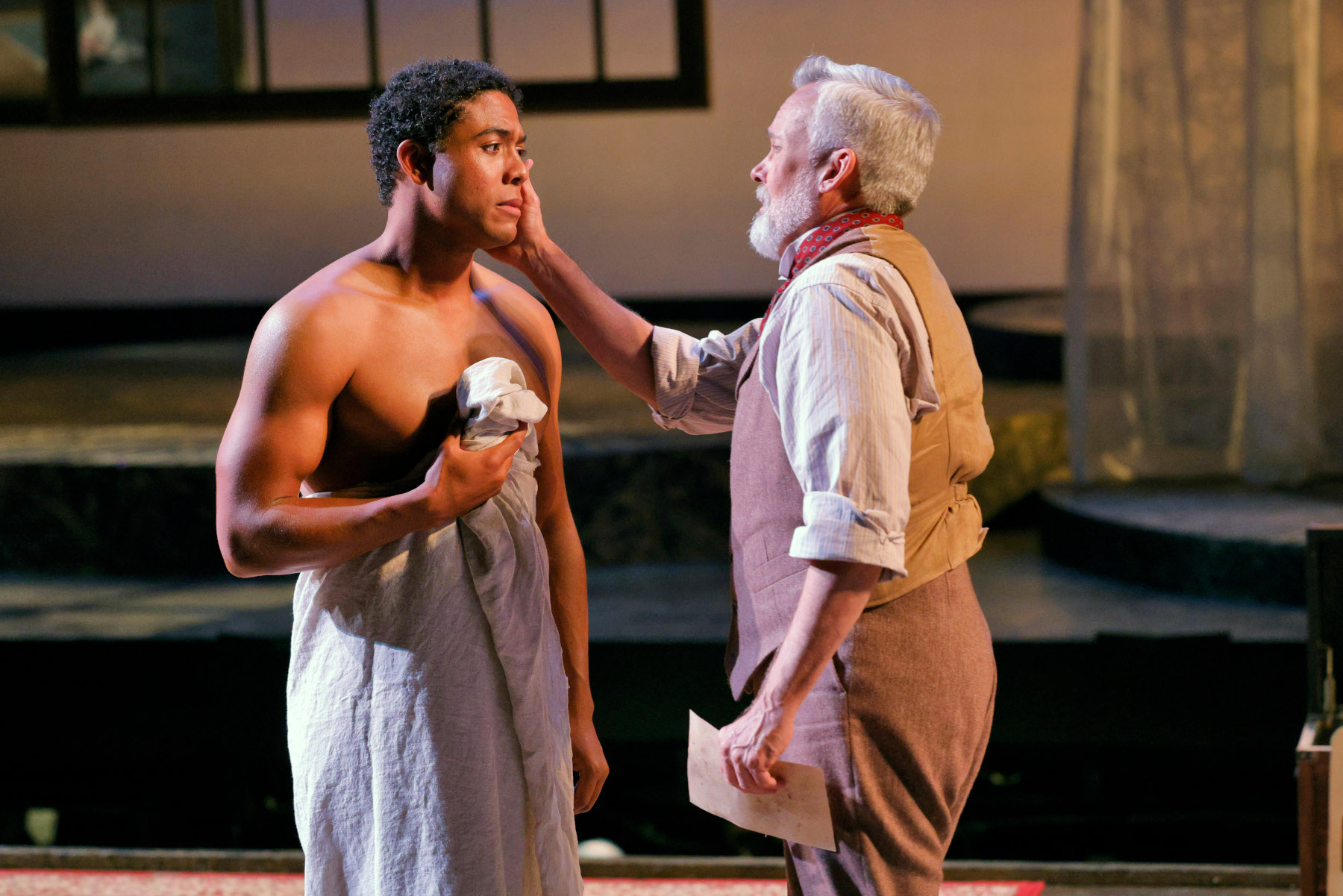Des Moines: Apollo’s Bare Body and Bared Souls – Opera Today