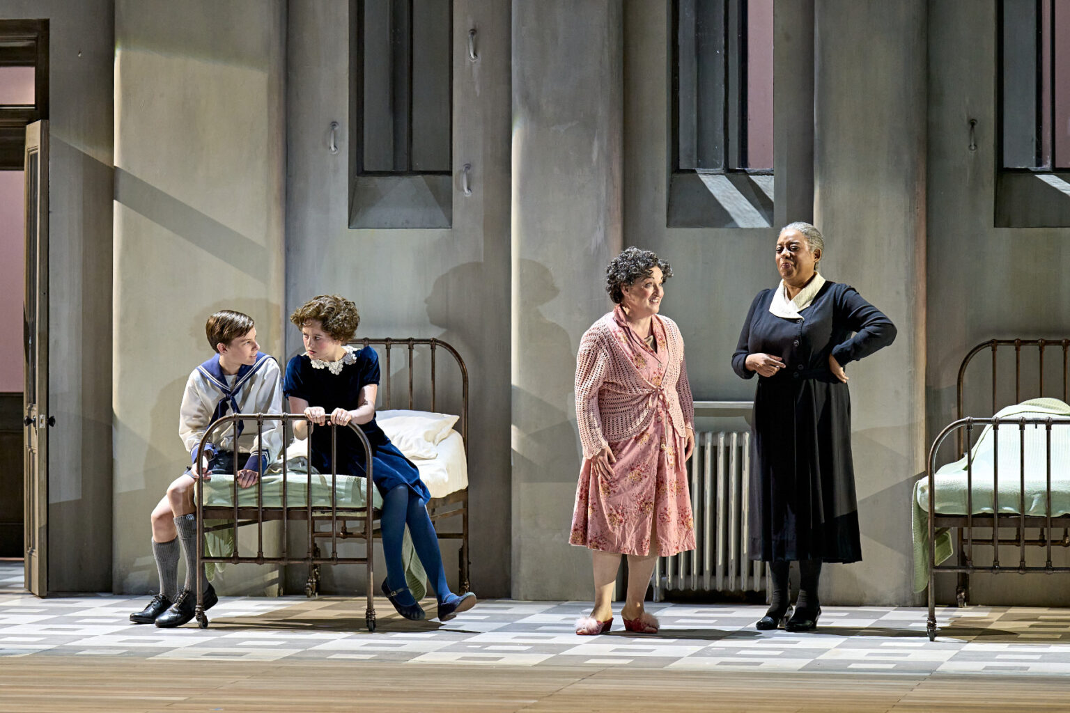 ENO’s thought-provoking and sinister Turn of the Screw – Opera Today
