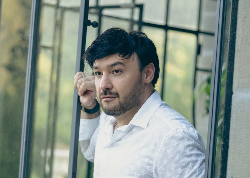 Georgian born and Italian-trained singer George Andguladze debuts at ...