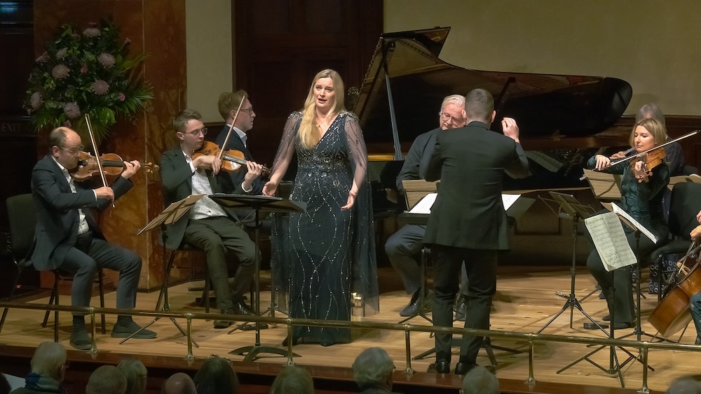 The Nash Ensemble celebrate 60 years in and with style – Opera Today