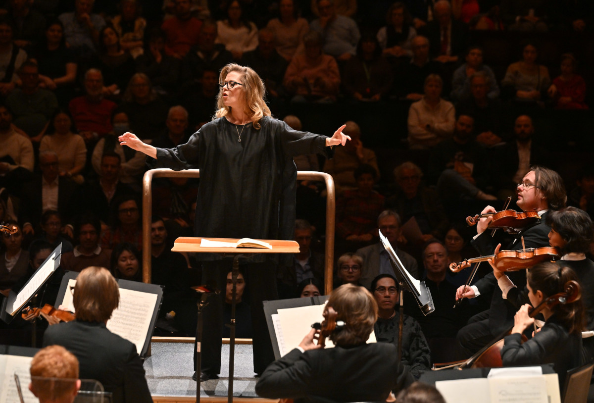 Barbara Hannigan at the Barbican – Opera Today